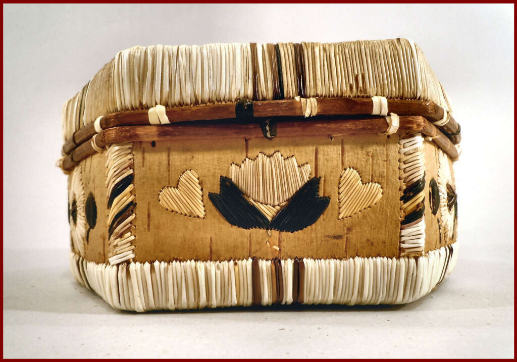 Native American – Ojibwa – Box – American Antiques