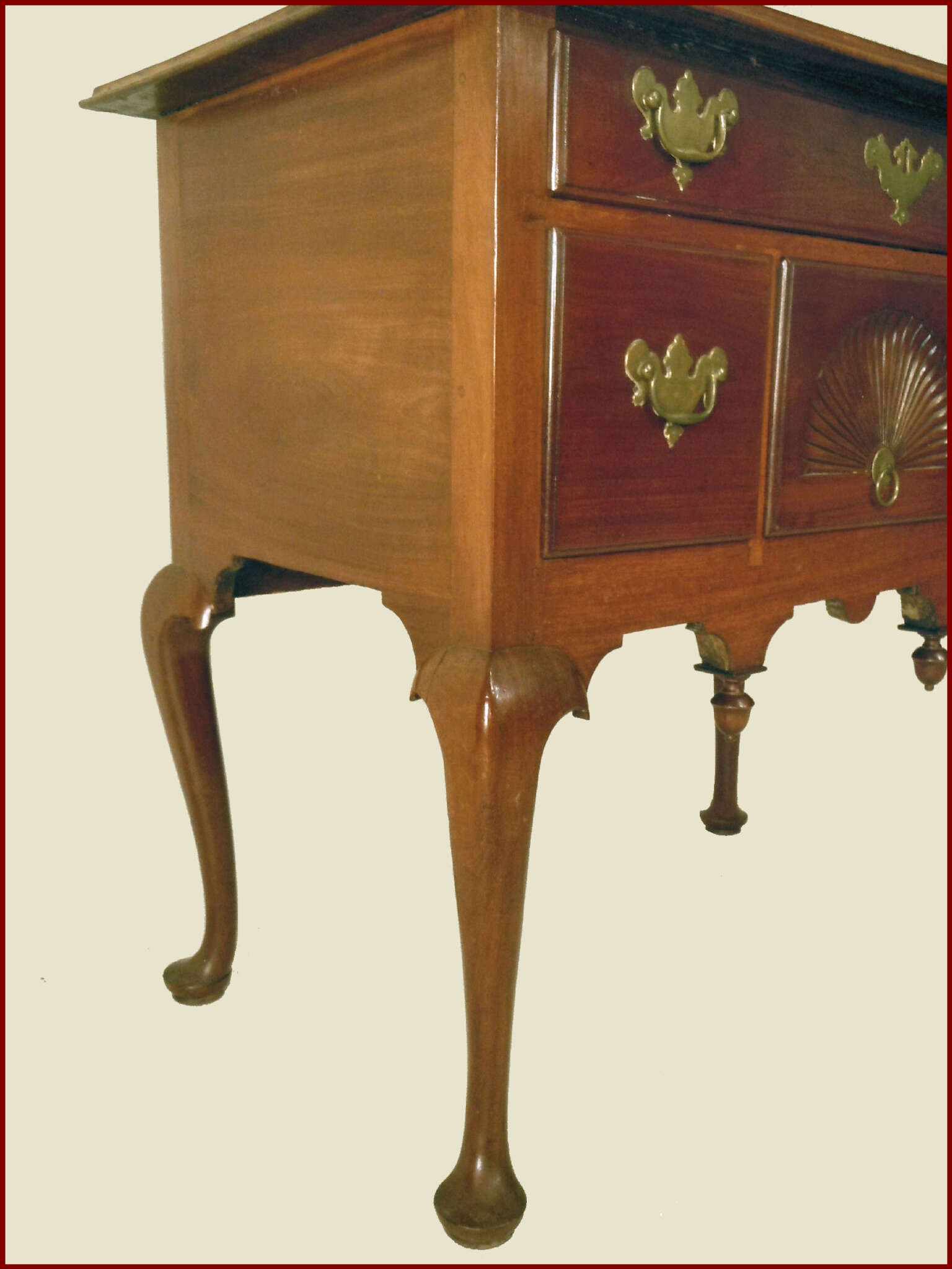 AMERICAN QUEEN ANNE LOWBOY – American Antiques