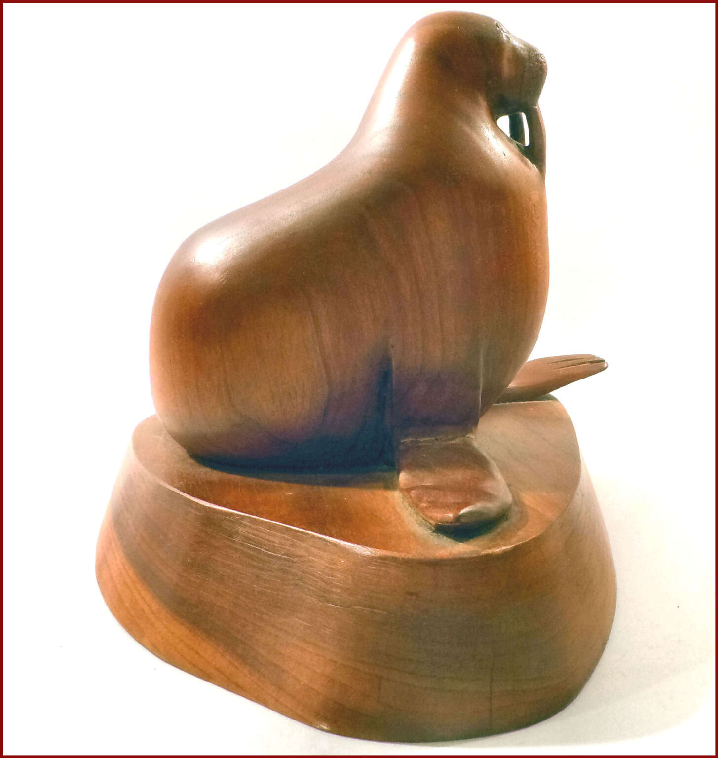 WOOD CARVING WALRUS – American Antiques