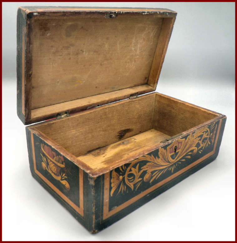 PAINT DECORATED STORAGE BOX – American Antiques