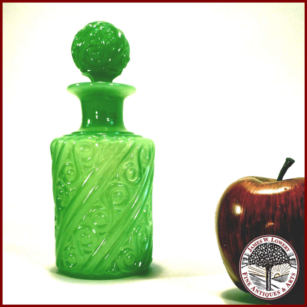 ANTIQUE GREEN OPAQUE COLOGNE BOTTLE – American Antiques