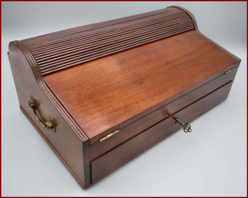 SCARCE FEDERAL PORTABLE WRITING DESK – American Antiques